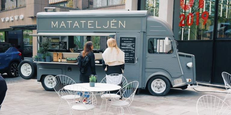 17 Profitable Food Business Ideas With Small Capital in 2024